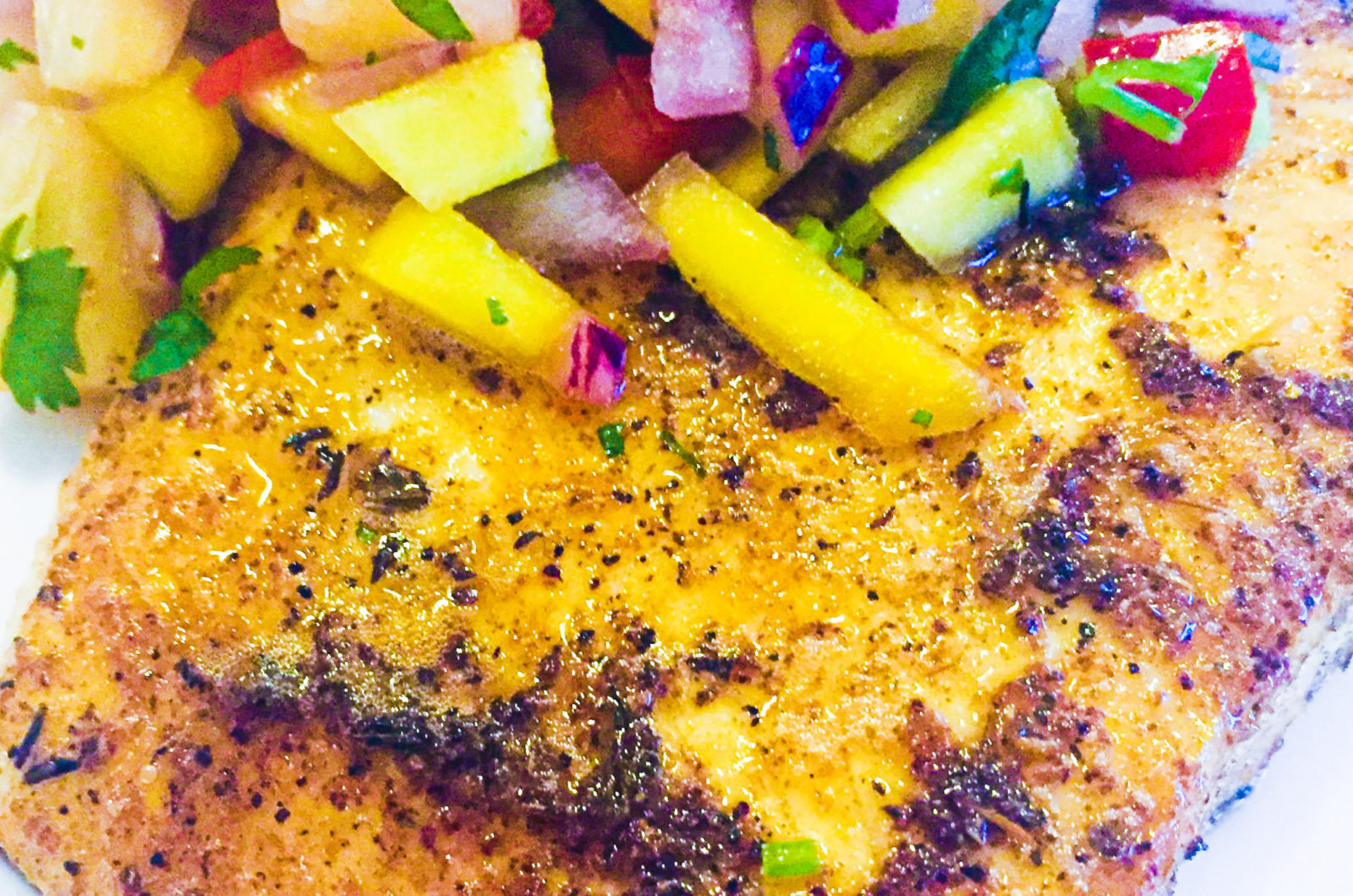 Blackened Halibut With Mango Salsa | Modernmealmakeover.com