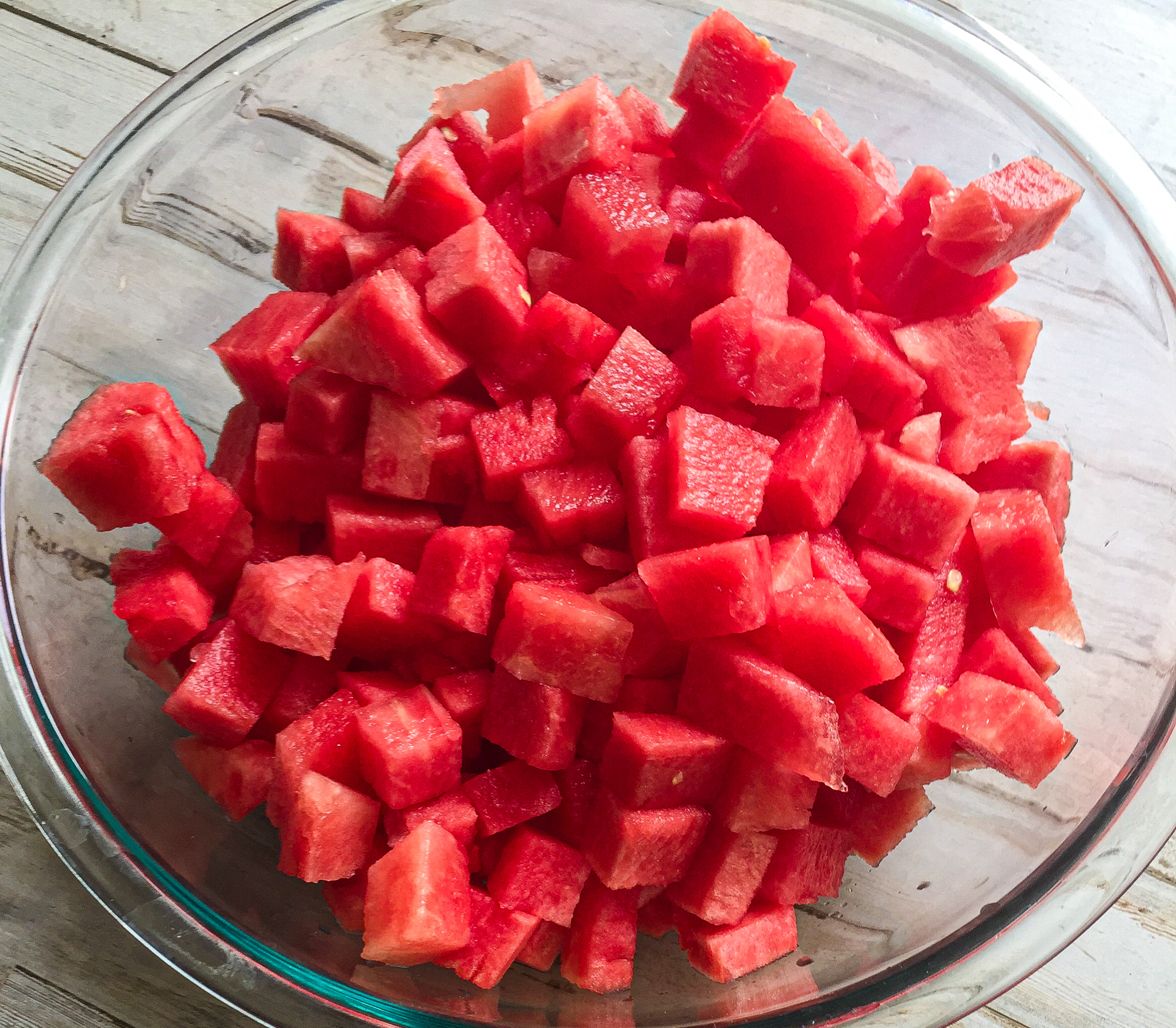 Easy Homemade Watermelon Lemonade | Modernmealmakeover.com