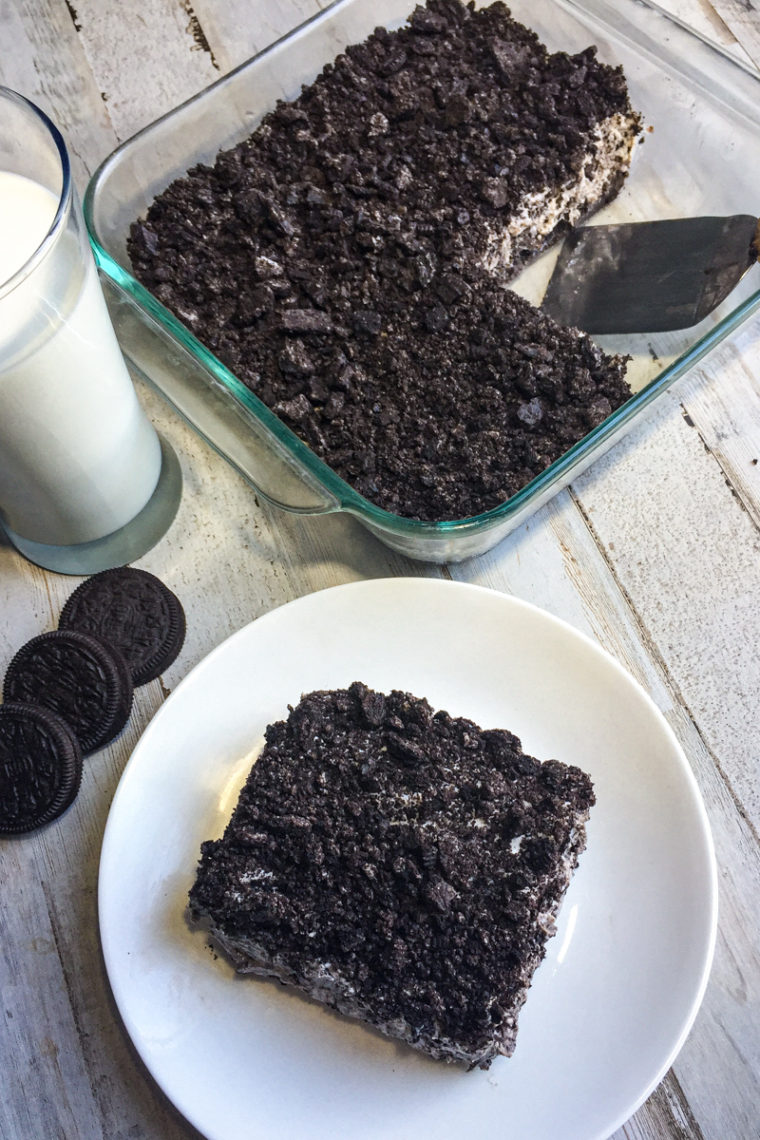 Frozen Oreo Dessert Recipe | Modernmealmakeover.com
