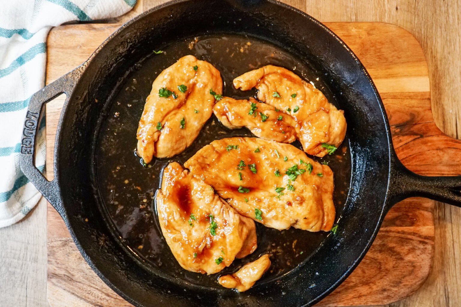 Honey Garlic Chicken Breasts | Modernmealmakeover.com