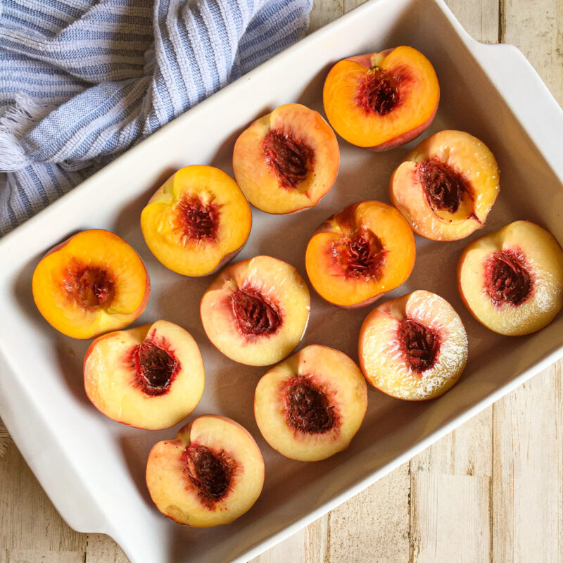 Easy Baked Peaches | Modernmealmakeover.com