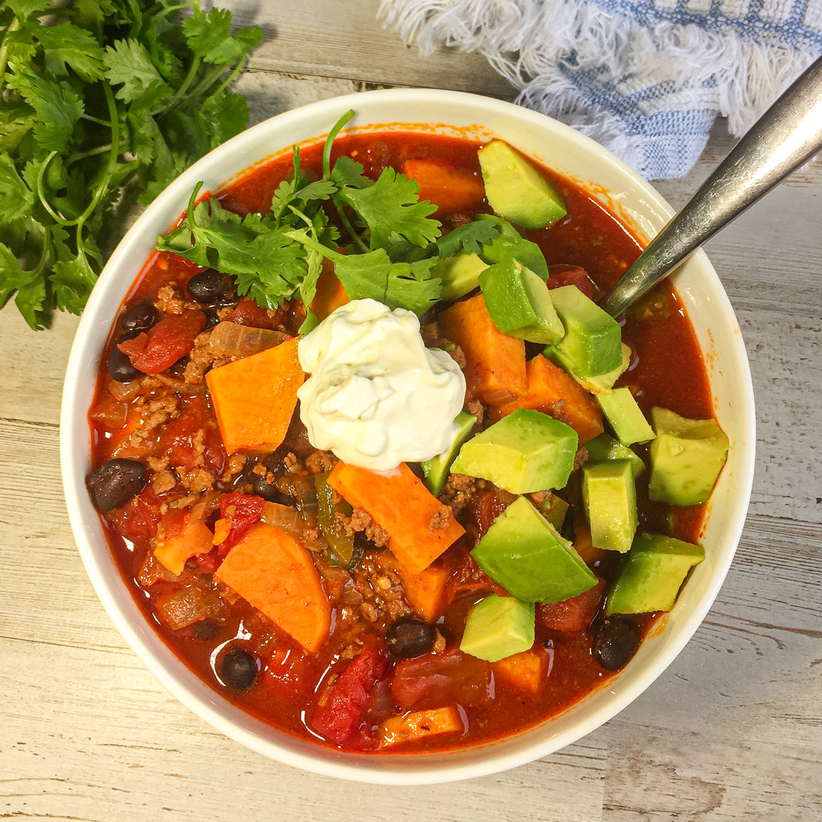 Sweet Potato Chili Recipe | Modernmealmakeover.com