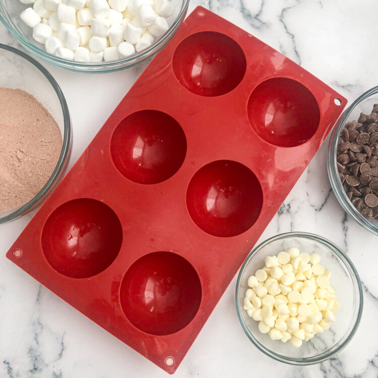 Hot Chocolate Bombs | Modernmealmakeover.com