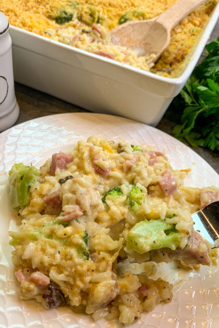 Cheesy Ham Casserole | Modernmealmakeover.com