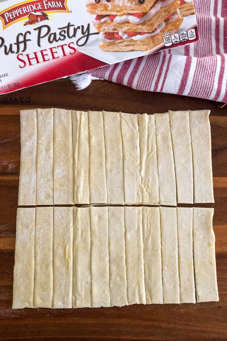 Easy Baked Churro Recipe | modernmealmakeover.com