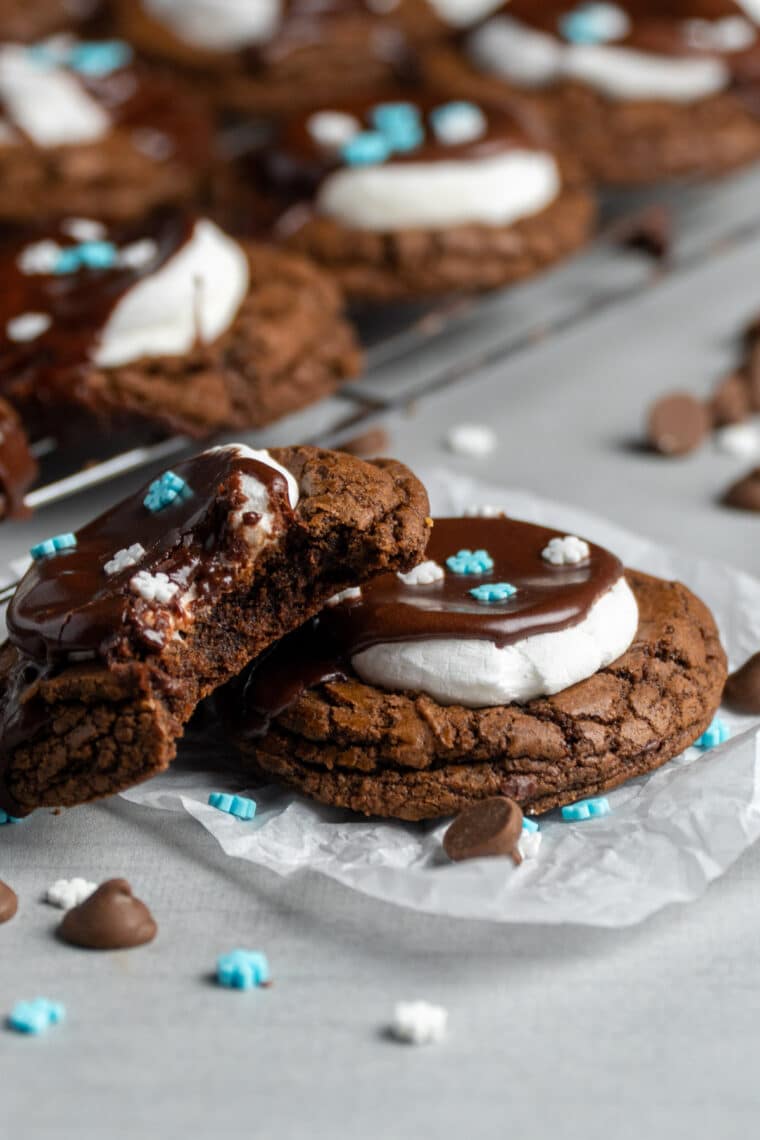 Hot Chocolate Cookies {So Soft} Modernmealmakeover