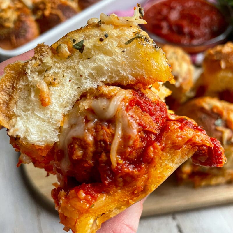 The Best Baked Italian Meatball Sliders Recipe | Modernmealmakeover.com