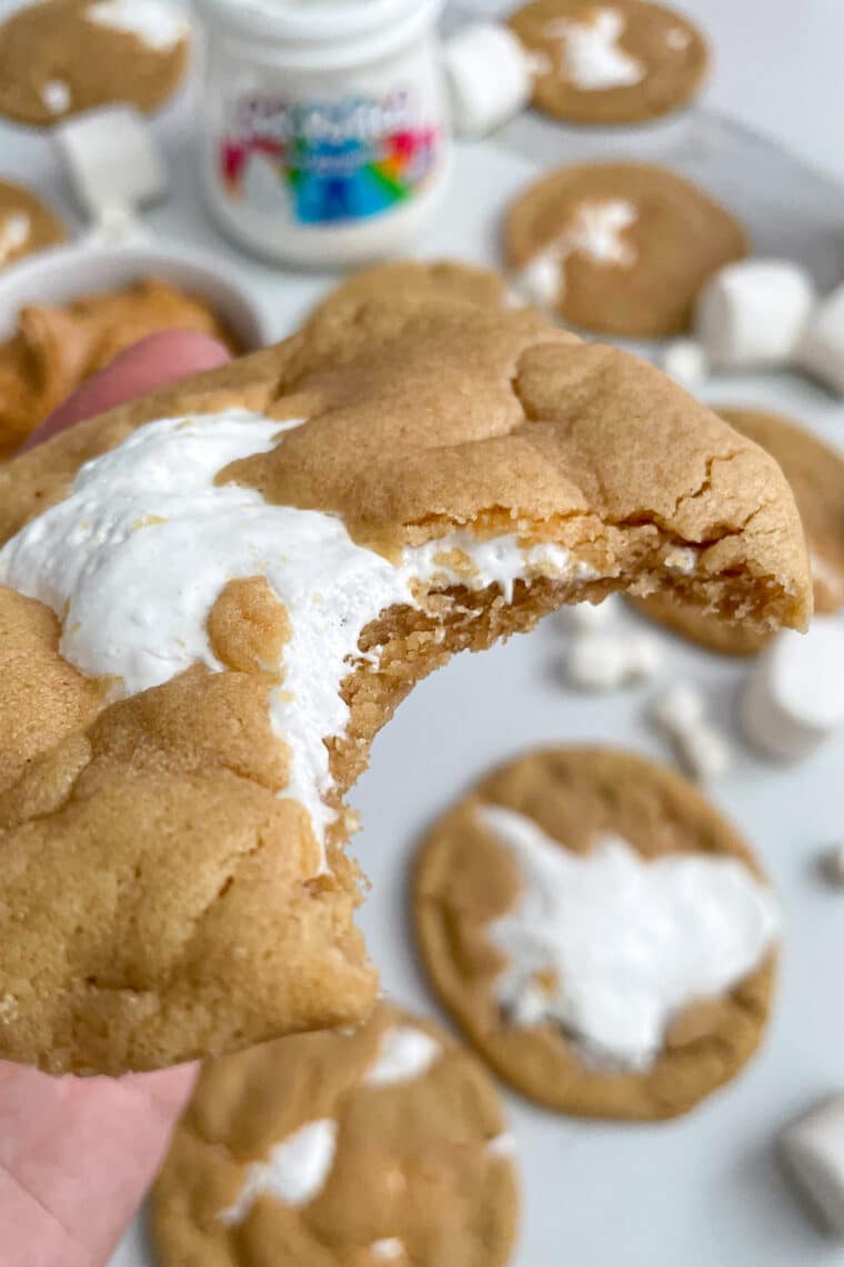 Fluffernutter Cookies (Peanut Butter and Marshmallow Cream ...