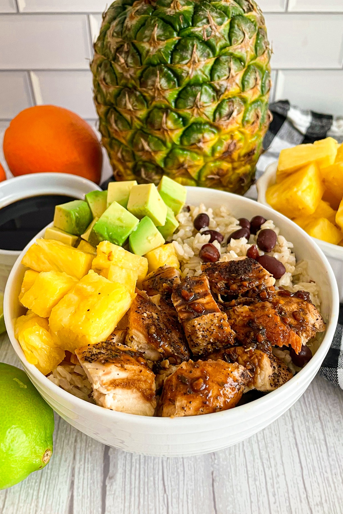 Easy Cuban Chicken and Rice Bowls (with Black Beans ...